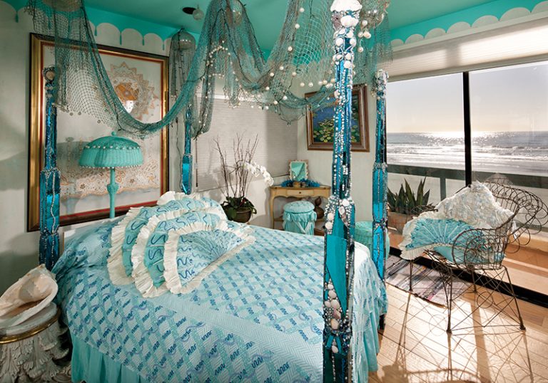 At Home With Zandra Rhodes — Ranch & Coast Magazine