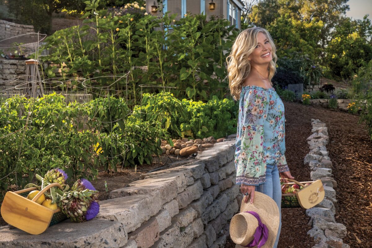 At Home With Kelly Emberg & Mike Padilla – Ranch & Coast Magazine